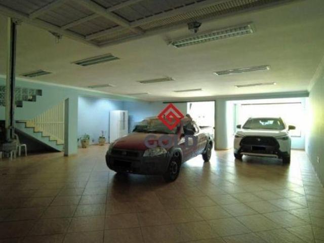 Sobrado com 6 dormitórios, 536 m² Vila Alzira Santo André/SP