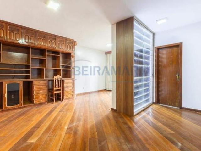 Sobrado com 6 quartos 5 suítes + DCE Piscina e Churrasqueira com 408 m² Taguatinga Norte Ace