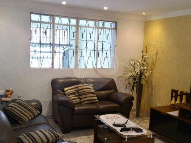 Sobrado com 6 quartos à venda em Chora menino SP