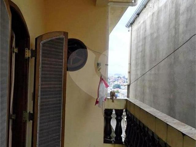 Sobrado com 6 quartos à venda em Helena maria SP