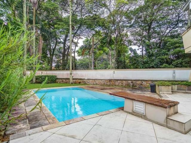 Sobrado com 6 quartos à venda em Jardim dos estados SP