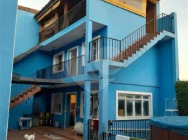 Sobrado com 6 quartos à venda em Jardim santa helena SP