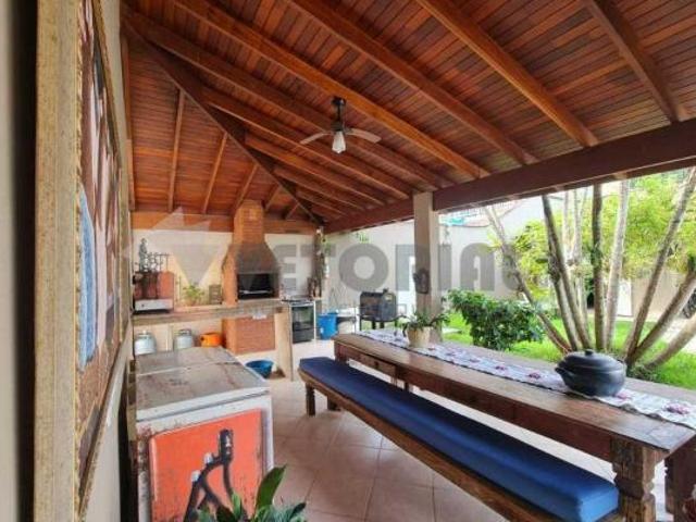 Sobrado com 7 dormitórios à venda, 470 m² por R$ 2.500.000,00 Jardim Califórnia Caraguatatuba/SP