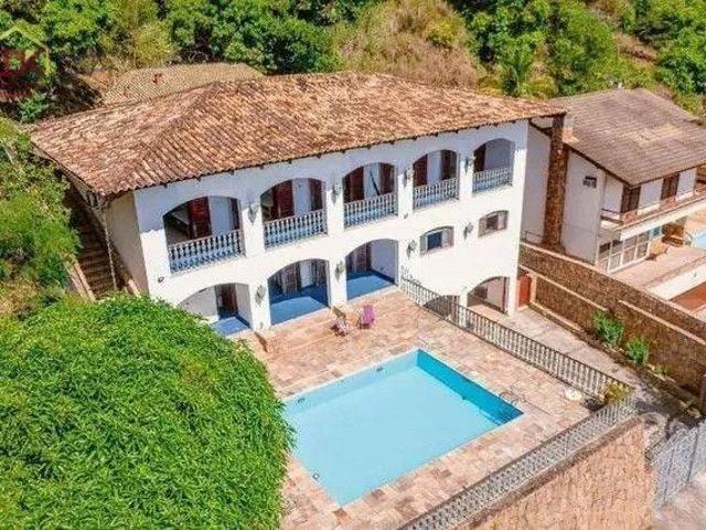 Sobrado com 7 dormitórios à venda, 600 m² por R$ 2.000.000,00 Praia do Arrastão São Sebastião/SP