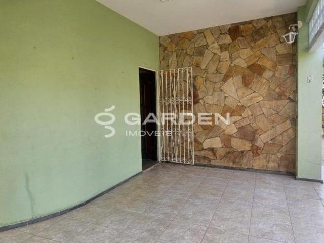 Sobrado com 7 Quartos Para Venda