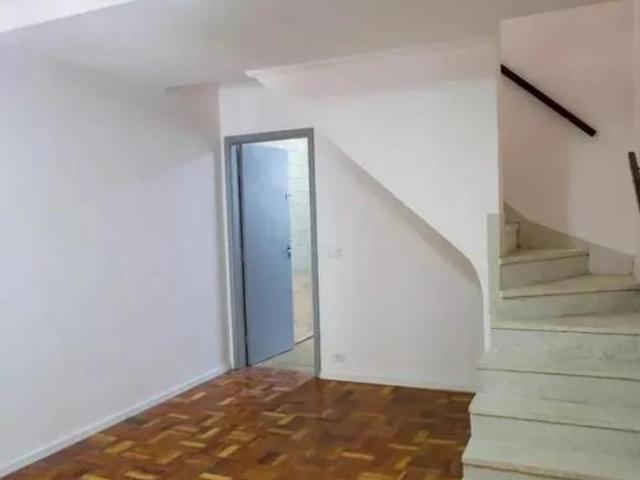 Sobrado com 80 m² e 2 quartos à venda em Jardim Rizzo