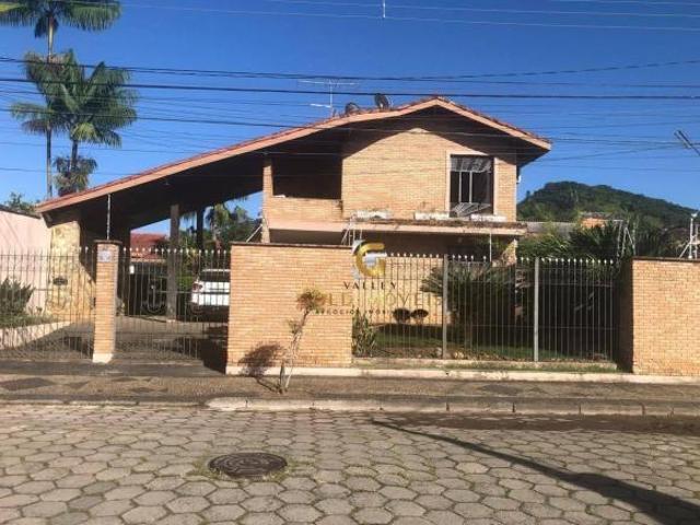 Sobrado com 8 dormitórios à venda, 600 m² por R$ 2.500.000,00 Sumaré Caraguatatuba/SP