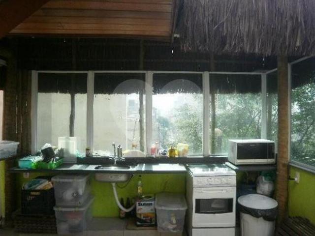 Sobrado com 8 quartos à venda em Bela vista SP