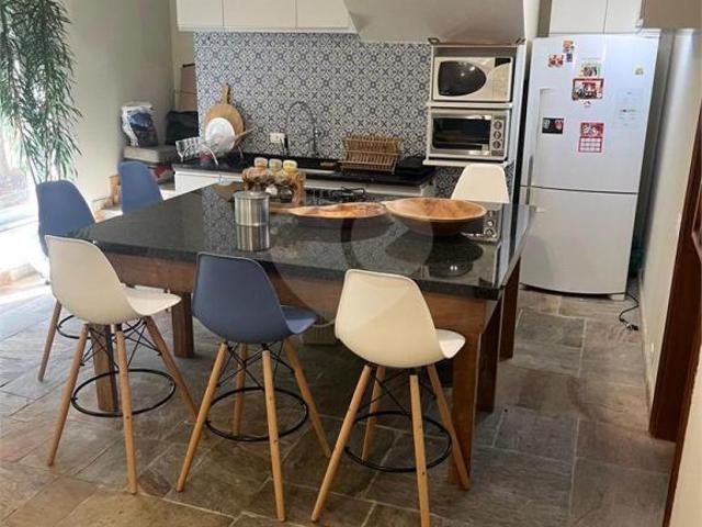 Sobrado com 8 quartos à venda em Jardim marajoara SP