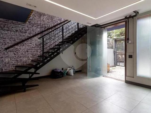 Sobrado com 8 quartos à venda em Pinheiros SP