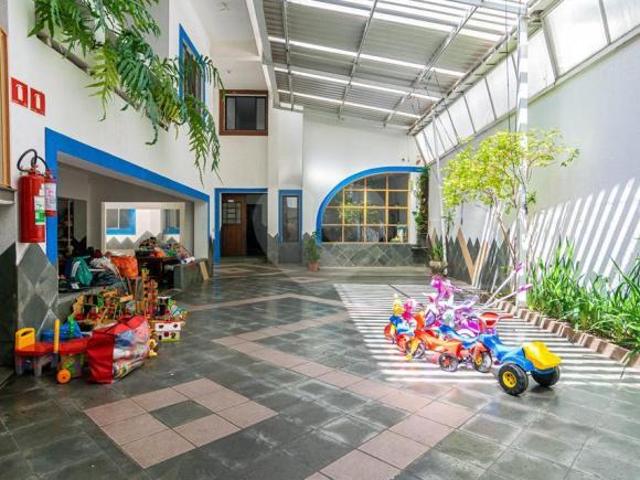 Sobrado com 8 quartos à venda em Pinheiros SP