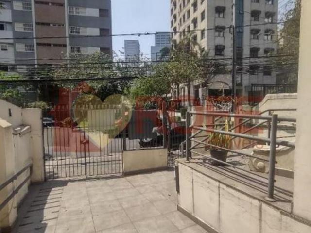 Sobrado com 8 Salas, 224 m² venda por R$ 4.200.000 ou aluguel por R$ 16.143/mês Bela Vista São