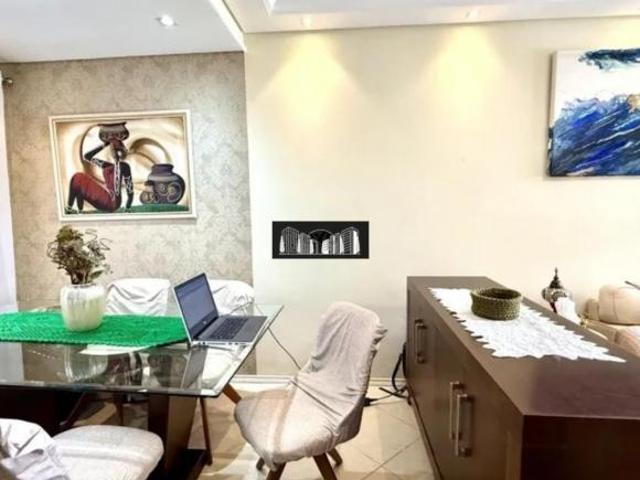 Sobrado com 94m² na Vila Hamburguesa