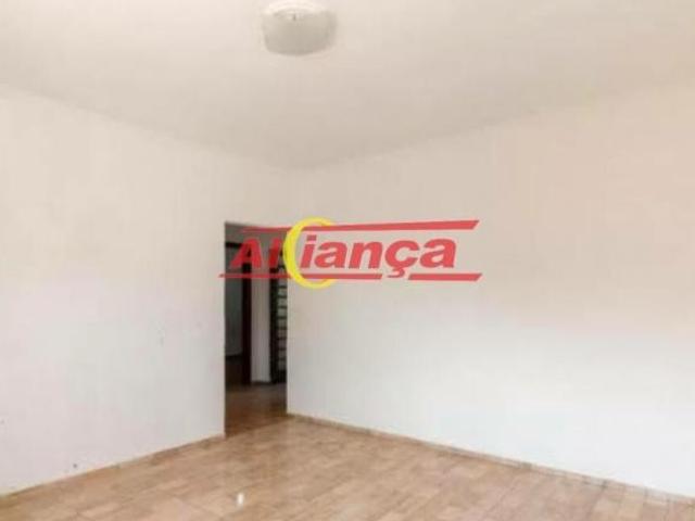 Sobrado com 03 dorm, 02 vagas, na Vila São Jorge Guarulhos, doc ok