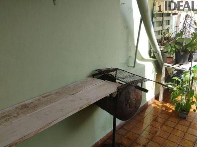 Sobrado com 03 dormitórios 01 suíte, vaga de garagem e varanda gourmet