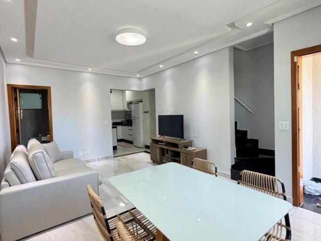 Sobrado com 03 dormitórios à venda, 144m² no bairro Parque Novo Oratório Santo André/SP