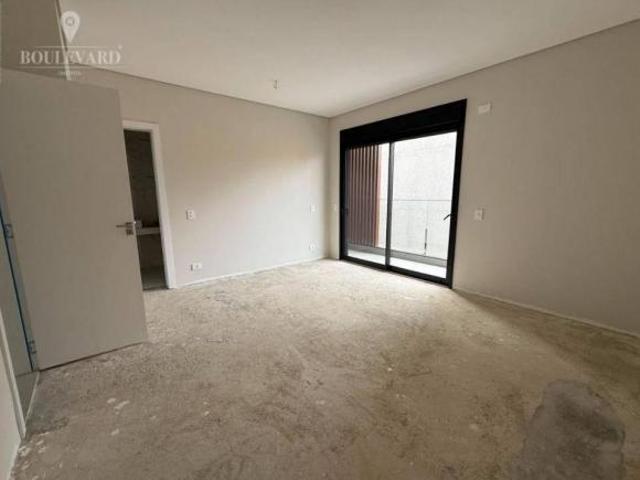 Sobrado com 03 dormitórios à venda, 160 m² por R$ 1.040.000 Jardim das Américas Curitiba/PR