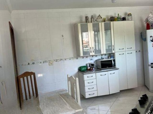 Sobrado com 03 dormitórios á venda, 176 m² no bairro Vila Guiomar Santo André/SP