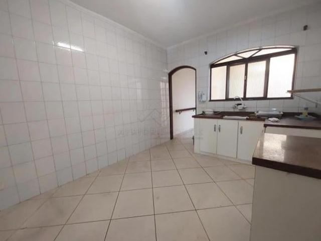 Sobrado com 03 dormitórios à venda, 127m² no bairro Vila América Santo André/SP