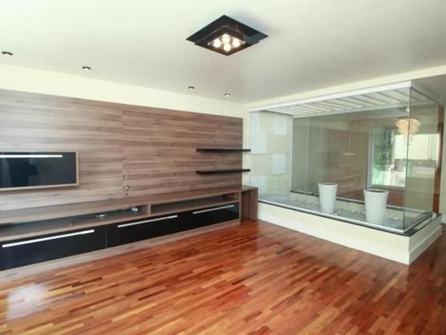 Sobrado com 03 dormitórios à venda, 240m² por R$1.870.000,00 no Bairro Jardim Santo André /SP