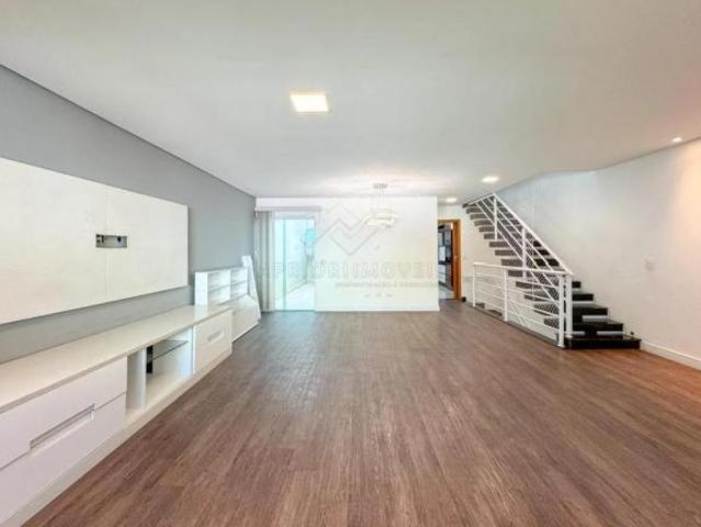 Sobrado com 03 dormitórios à venda, 254m² por R$ 1.590.000,00 no Bairro Jardim Santo André/SP