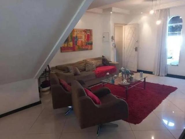 Sobrado com 03 dormitórios à venda, 280m² na Vila Scarpelli Santo André/ SP