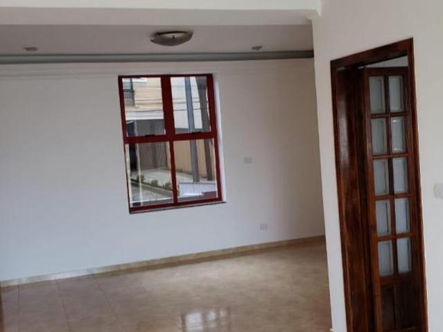 Sobrado com 03 dormitórios á venda, 207m² no bairro Parque das Nações Santo André/SP