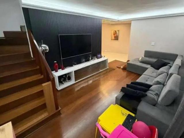 Sobrado com 03 dormitórios à venda, 208m² na Vila Valparaíso Santo André/SP