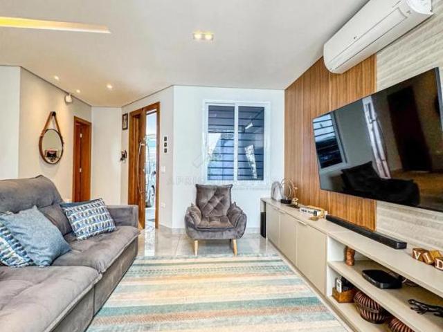 Sobrado com 03 dormitórios à venda, 235m² na Vila Assunção Santo André/SP