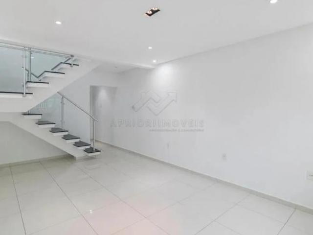 Sobrado com 03 dormitórios para locação e venda, 180m² no bairro Jardim Las Vegas Santo André/SP