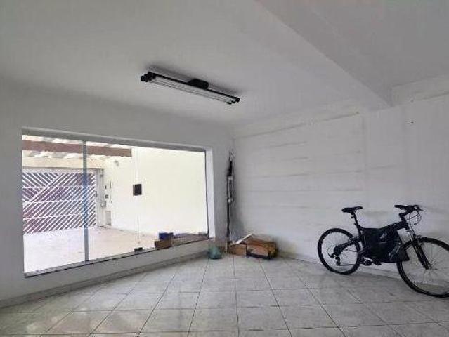 Sobrado com 03 dormitórios para venda e locação, 150 m² no bairro Campestre Santo André/SP