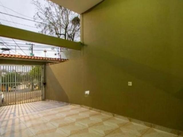 Sobrado com 03 dormitórios para venda e locação, 180 m² no bairro Vila Cecília Maria Santo André/