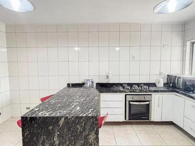 Sobrado com 03 dormitórios para venda e locação, 185 m² na Vila Floresta Santo André/SP