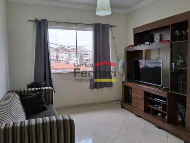 Sobrado com 03 suítes e 04 vagas de garagem