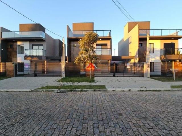 Sobrado com 03 Suítes e 196m² Total não geminado Boneca do Iguaçu São José dos Pinhais