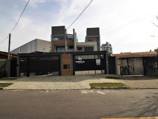 Sobrado Com 03 Suites no Bairro São Pedro