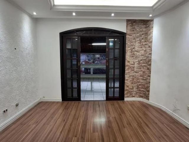 Sobrado com 02 dormitórios à venda, 150m² no Jardim Santo Alberto Santo André/SP