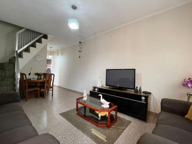 Sobrado com 02 dormitórios á venda, 220 m² no bairro Vila Junqueira Santo André/SP