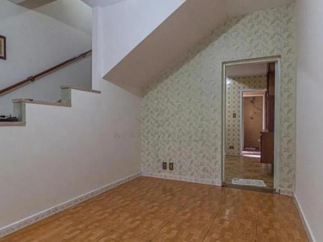 Sobrado com 02 dormitórios à venda, 90m² no bairro Vila Alzira Santo André/SP