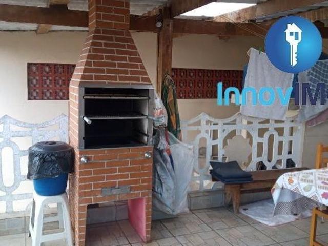 Sobrado com 02 dormitórios com 01 suíte R$ 250.000,00 Comdomínio Maracanã Santo André SP