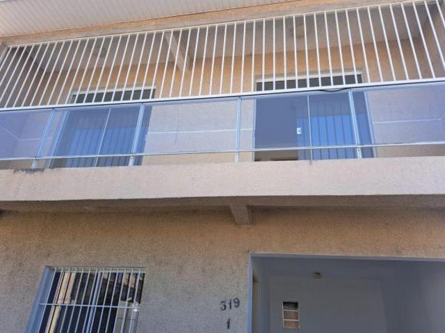 Sobrado com 02 quartos 1 suite Bairro Uberaba
