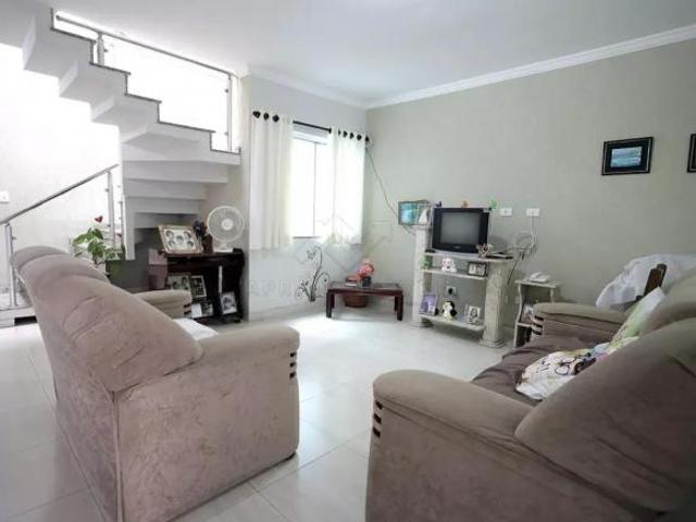 Sobrado com 04 dormitórios à venda, 158m² no Parque Novo Oratório Santo André/SP