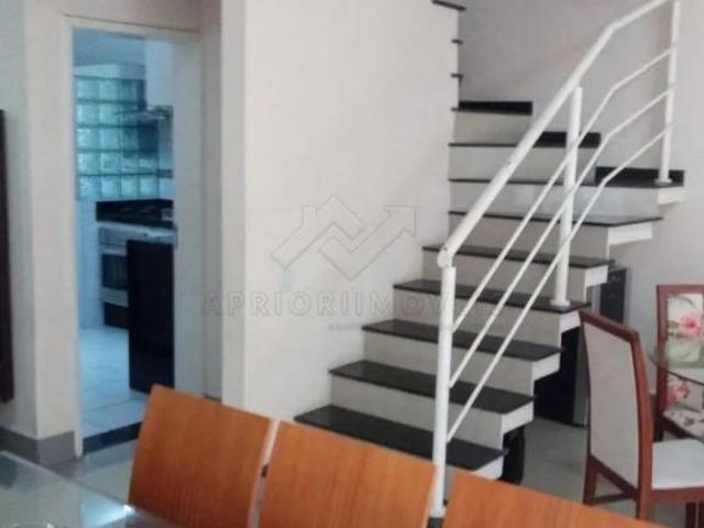 Sobrado com 04 dormitórios à venda, 133 m² na Vila São Pedro Santo André/SP