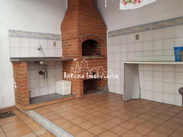 Sobrado com 04 dormitórios Cód.: 9968