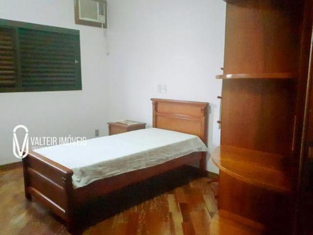 Sobrado com 04 Dormitórios no Condomínio Recanto Real