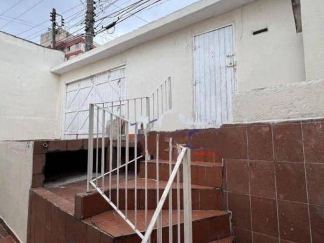 Sobrado com 04 dormitórios, sem vaga de garagem no bairro Jabaquara