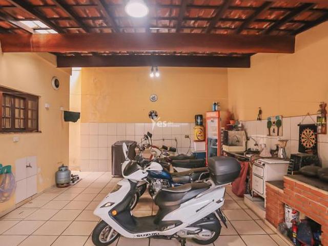 Sobrado com 04 dormitórios sendo 01 suíte e 04 vagas de garagem Vila Alpina, S