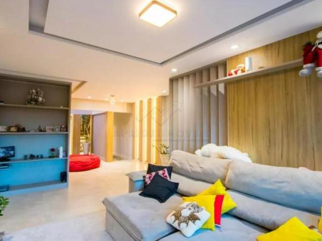 Sobrado com 04 Quartos á venda, 314m² na Vila Alzira Santo André/SP