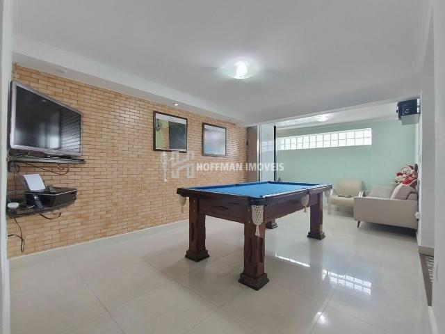 Sobrado com 04 Suítes, 04 Vagas ideal para Comércio ou Residência no Bairro Barcelona São Caetano REF. HI14198