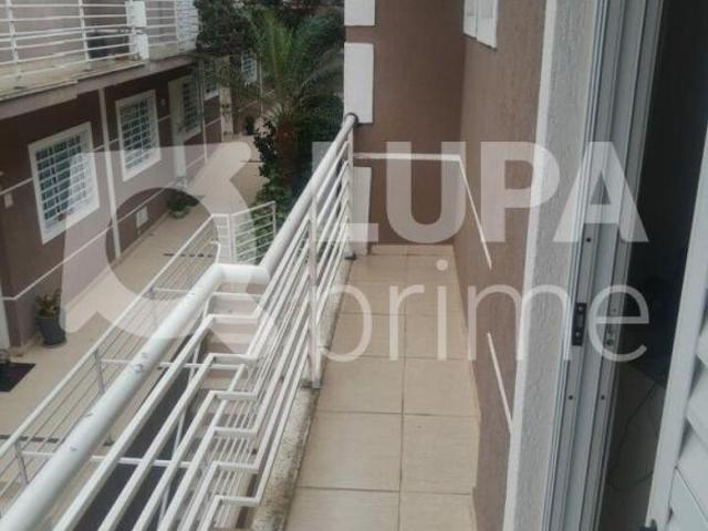 Sobrado com 105 metros á venda na Vila Isolina Mazzei